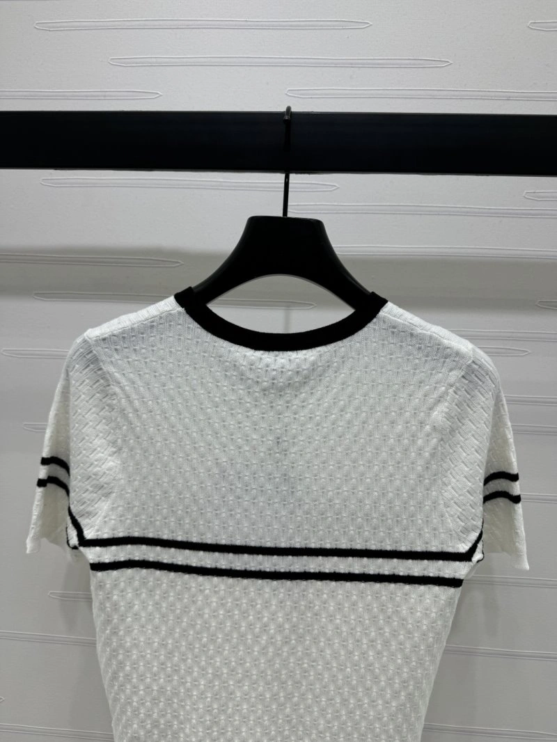 Perfect replica Chanel T-Shirts