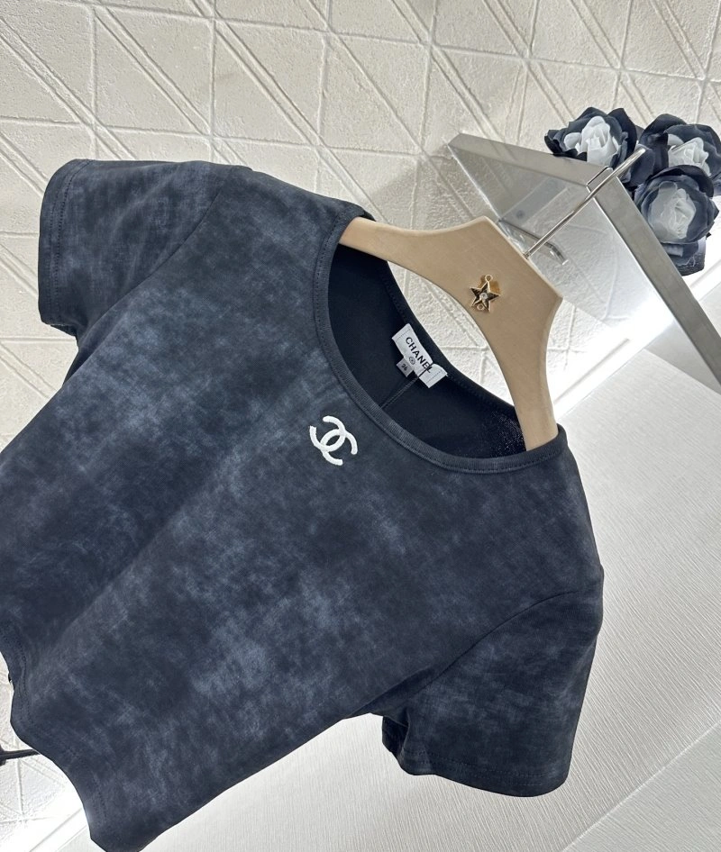 Factory-made Chanel T-Shirts