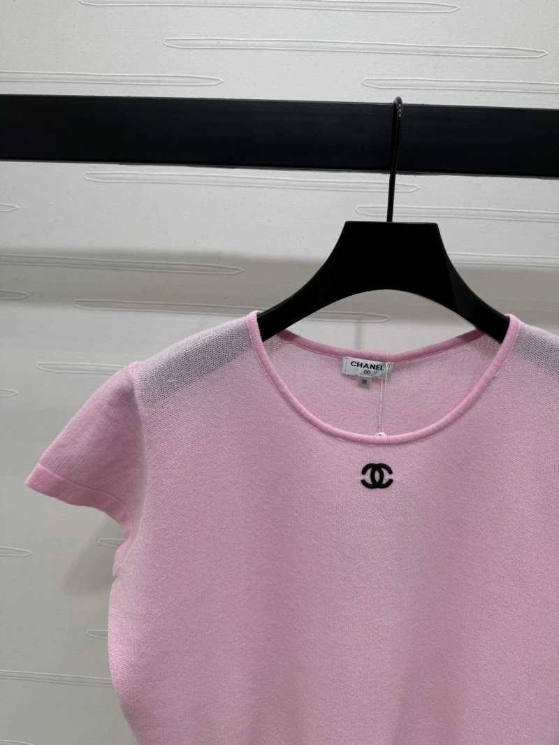 Accurate model Chanel T-Shirts