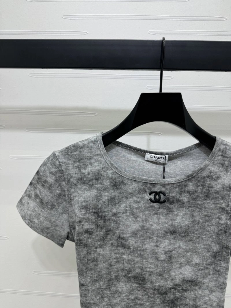 Low-cost Chanel T-Shirts