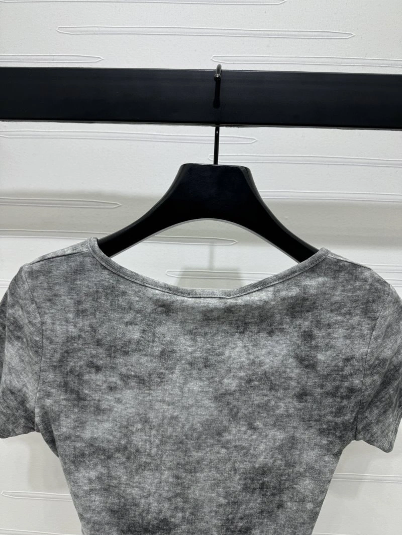 1:1 copy Chanel T-Shirts