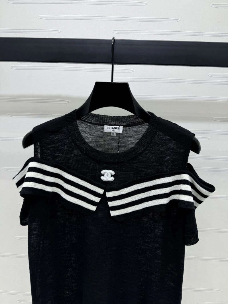 Cut-rate Chanel T-Shirts