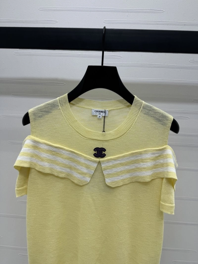 Legit Chanel T-Shirts