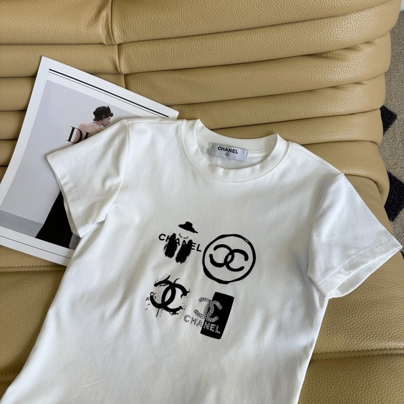 Bargain Chanel T-Shirts
