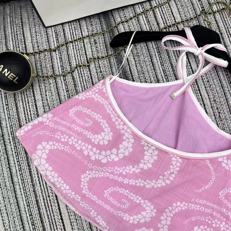 Exact replica Chanel T-Shirts