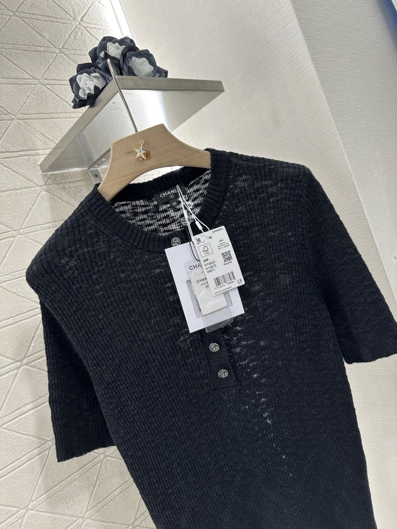 Legit Chanel T-Shirts