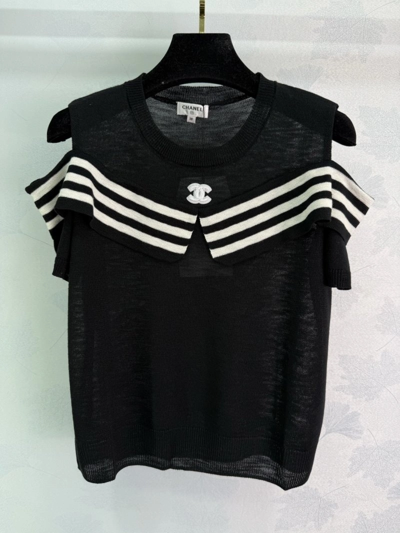 Bargain Chanel T-Shirts