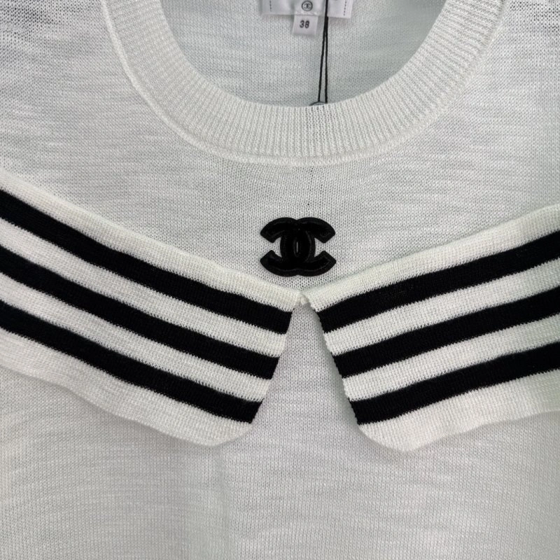 Bargain Chanel T-Shirts