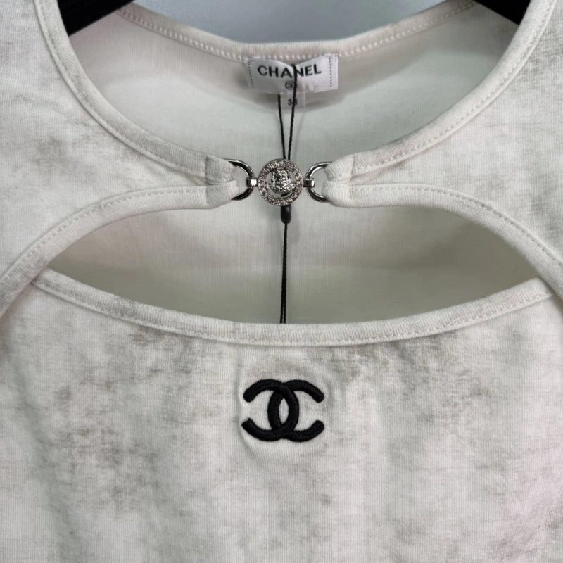 Inexpensive Chanel T-Shirts