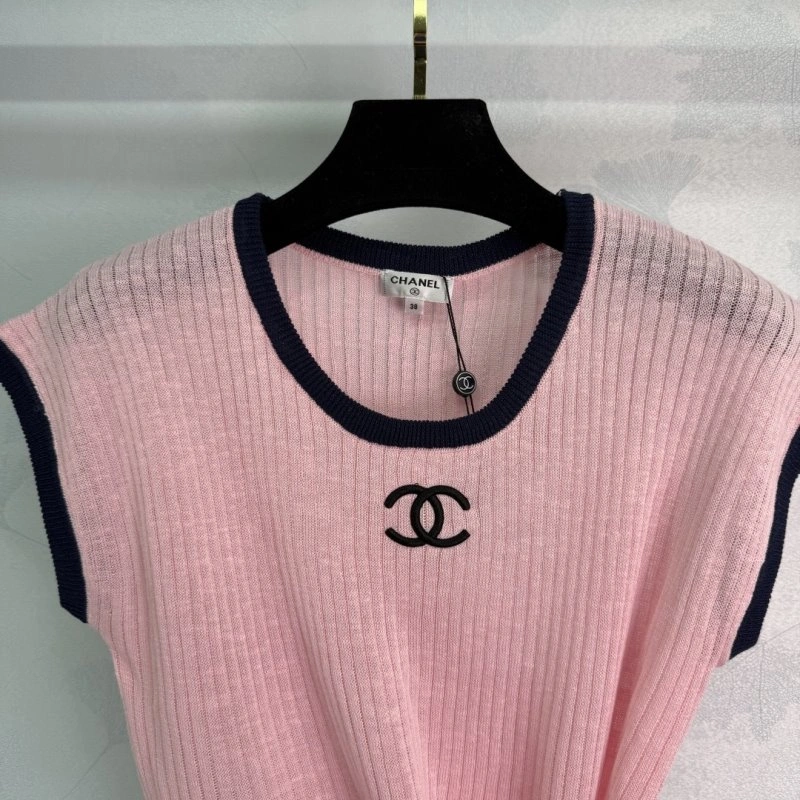 Inexpensive Chanel T-Shirts