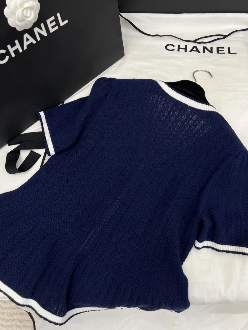 Legit Chanel T-Shirts
