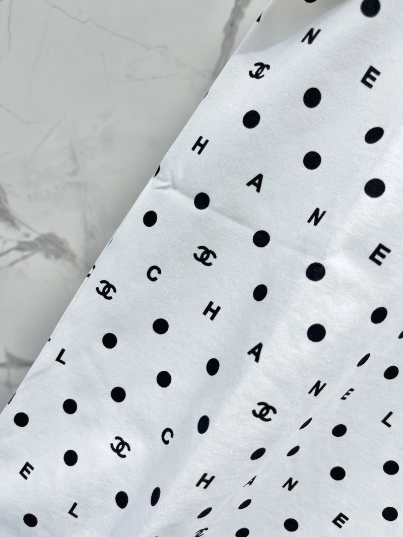 Economical Chanel T-Shirts