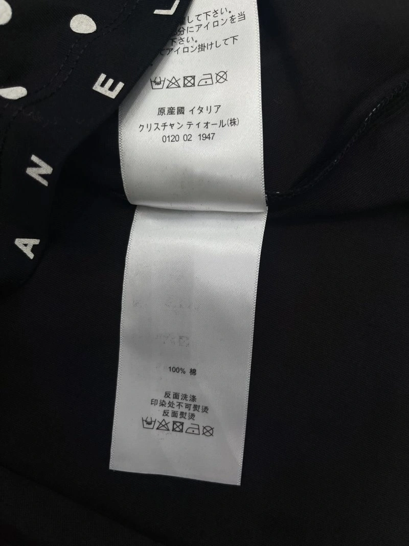 Economical Chanel T-Shirts