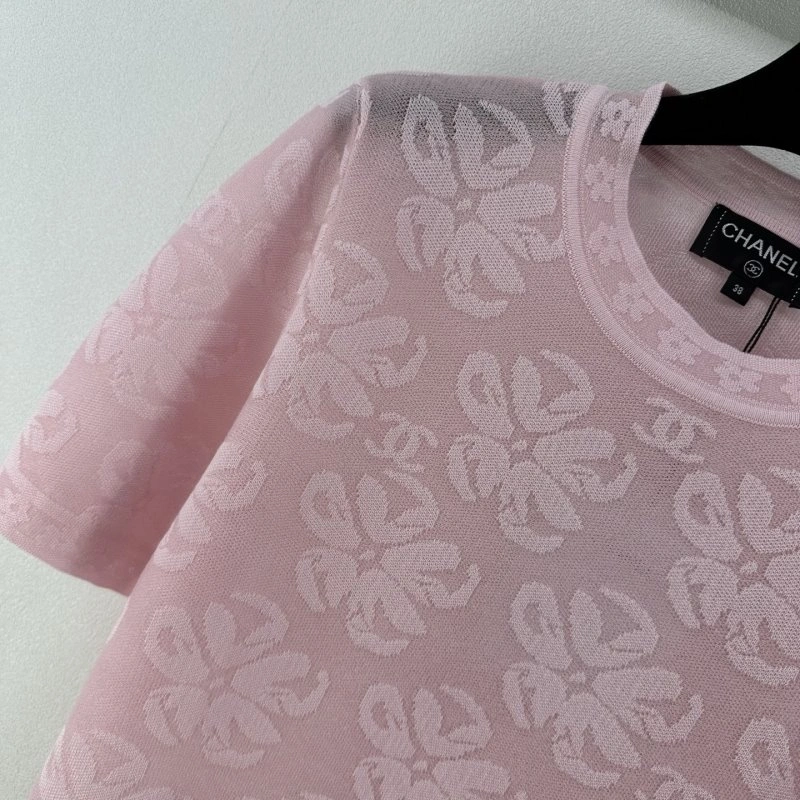 Exact replica Chanel T-Shirts
