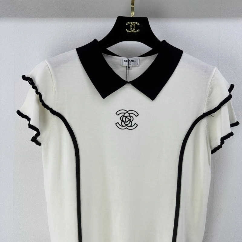 Bargain Chanel T-Shirts