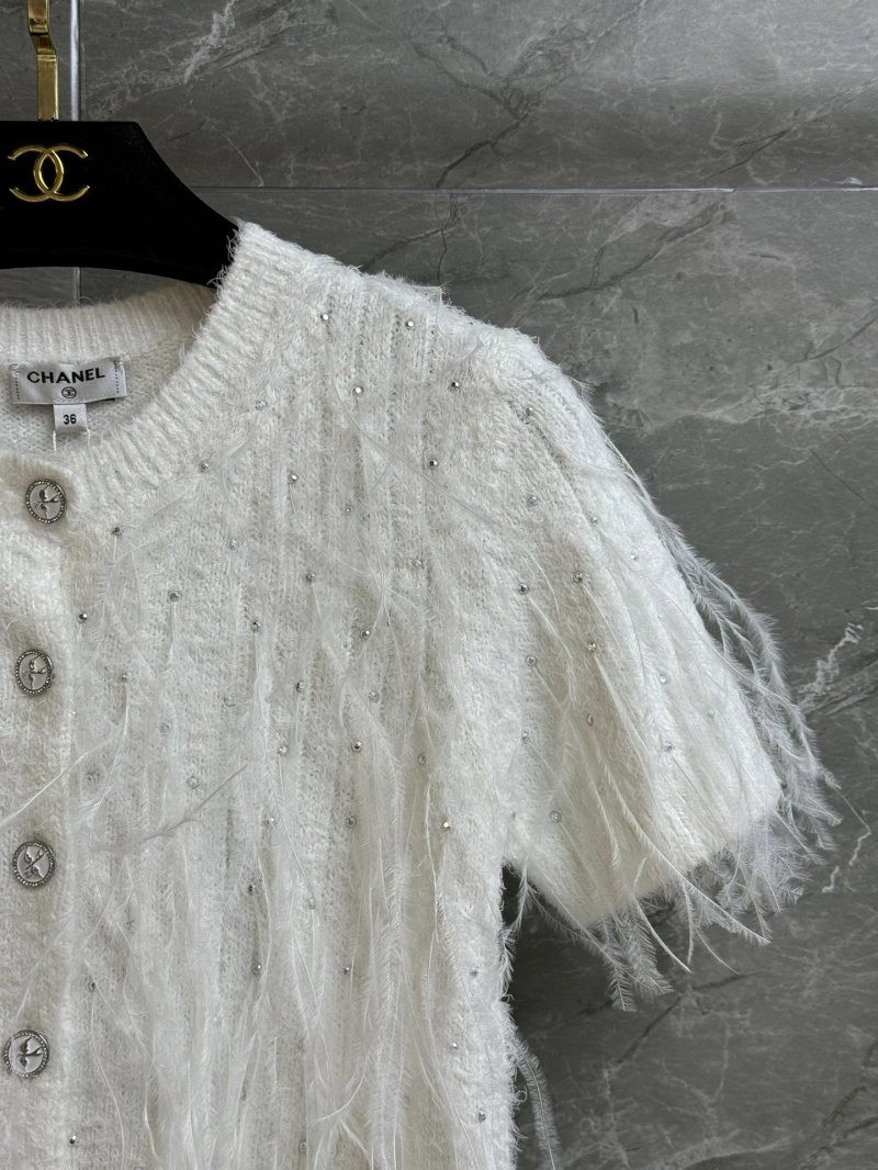 Low-cost Chanel T-Shirts