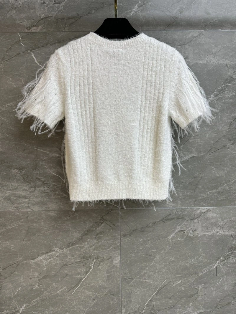 Low-cost Chanel T-Shirts