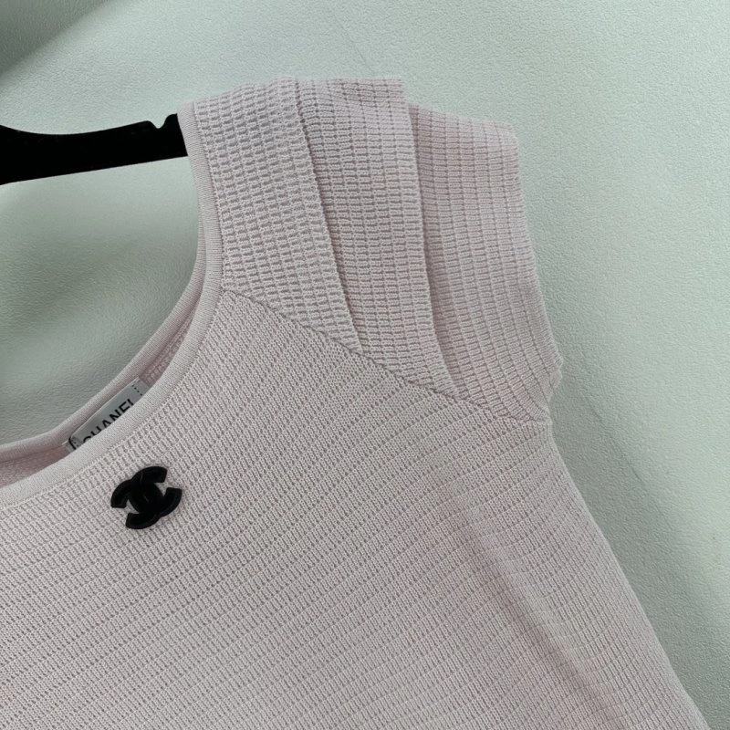 Affordable Chanel T-Shirts
