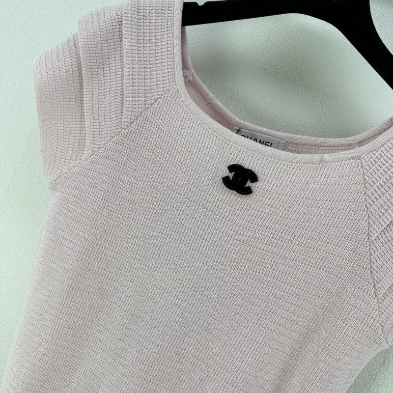 Affordable Chanel T-Shirts