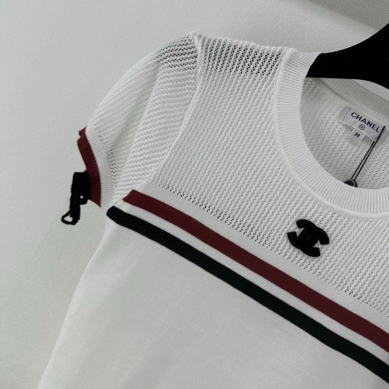 Accurate model Chanel T-Shirts