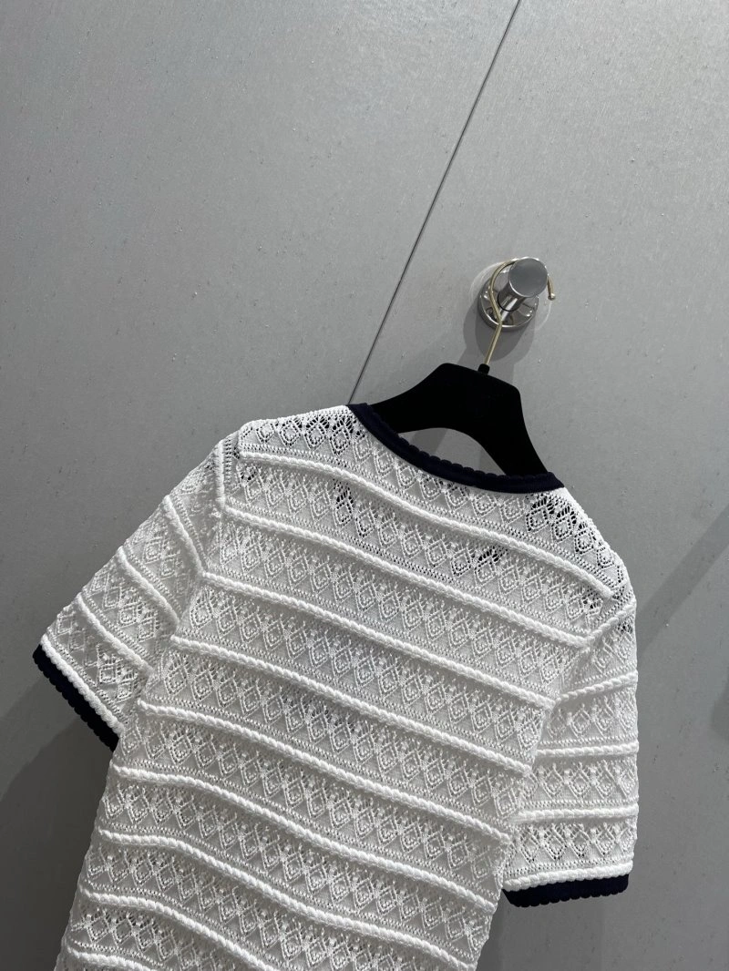 Inexpensive Chanel T-Shirts