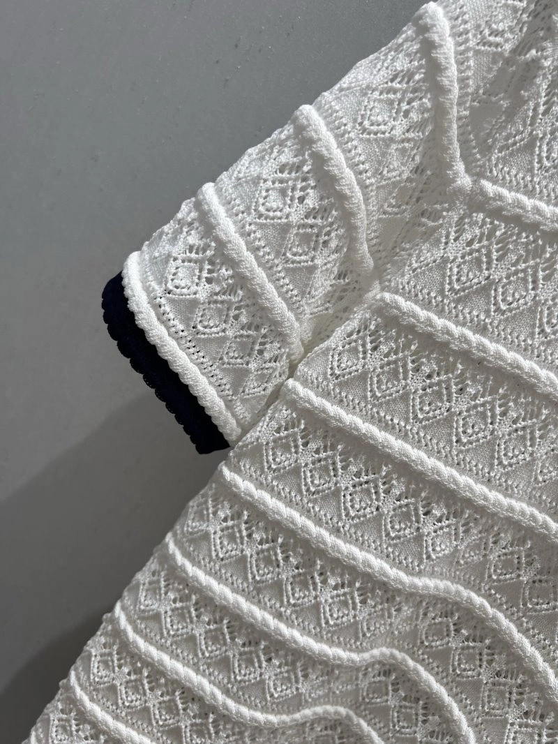 Inexpensive Chanel T-Shirts