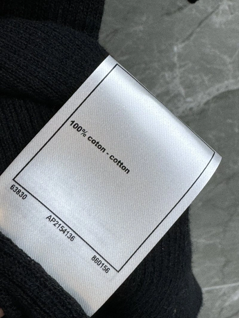 Economical Chanel T-Shirts