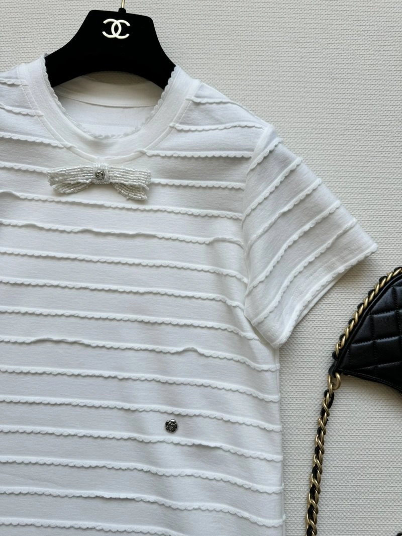 Top mirror Chanel T-Shirts