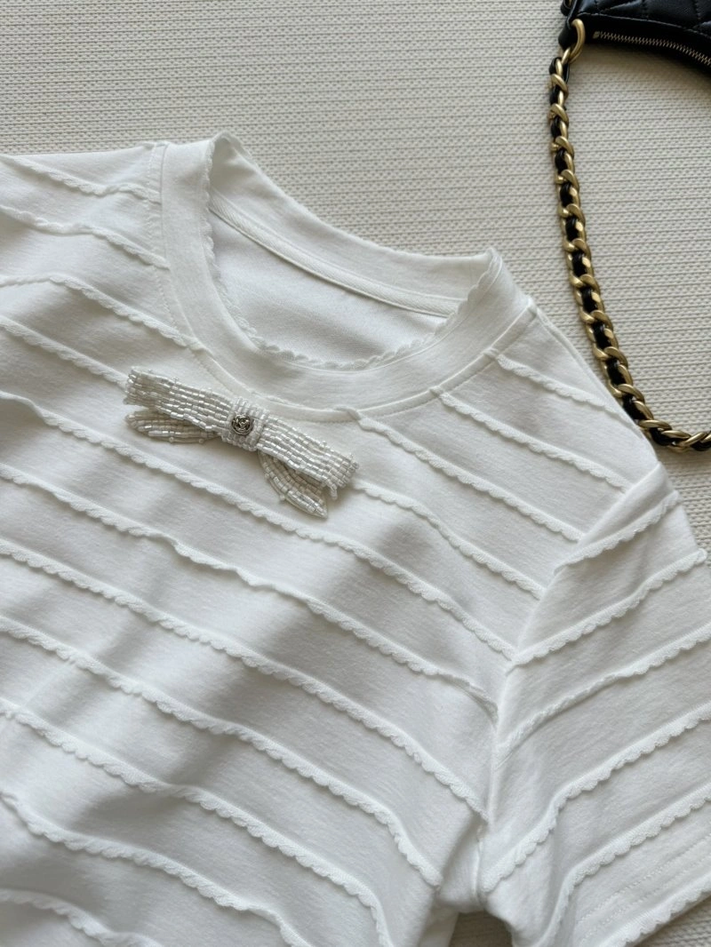 Top mirror Chanel T-Shirts