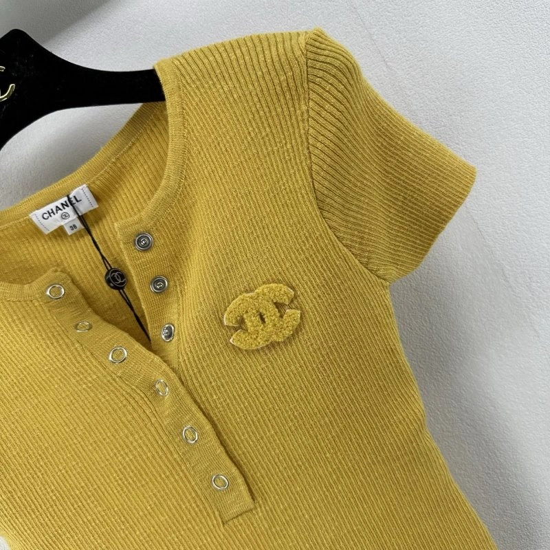Top match Chanel T-Shirts
