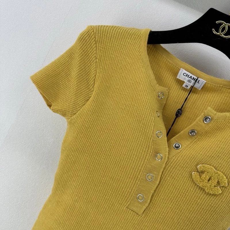 Top match Chanel T-Shirts