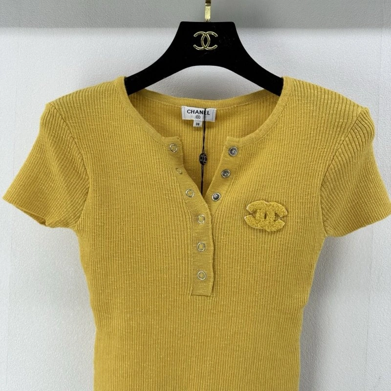Top match Chanel T-Shirts