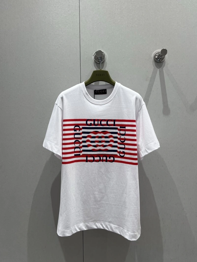 Chanel T-Shirts