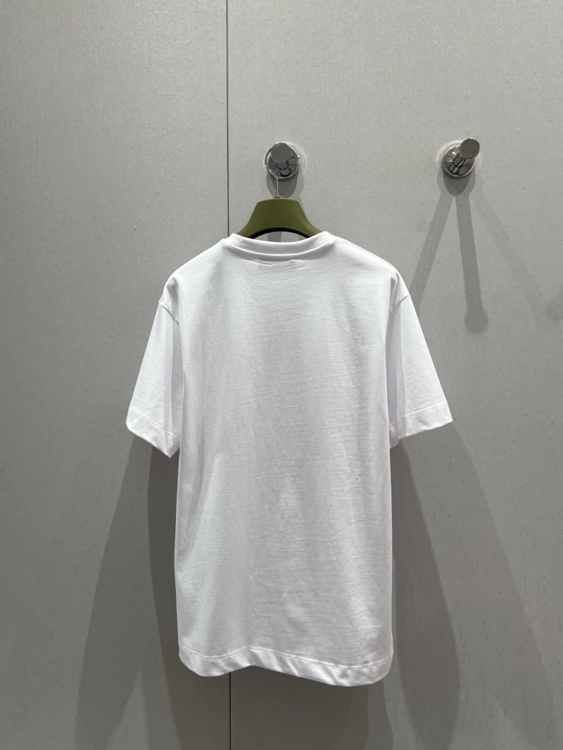 Precise copy Chanel T-Shirts