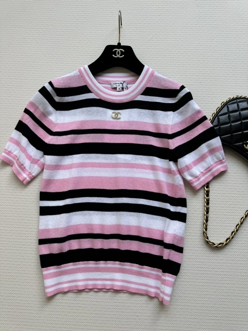 Exact replica Chanel T-Shirts