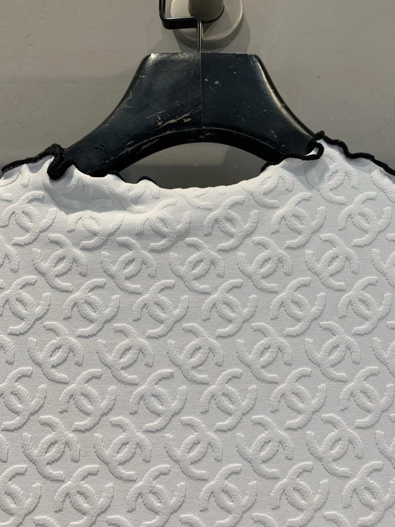 Cut-rate Chanel T-Shirts