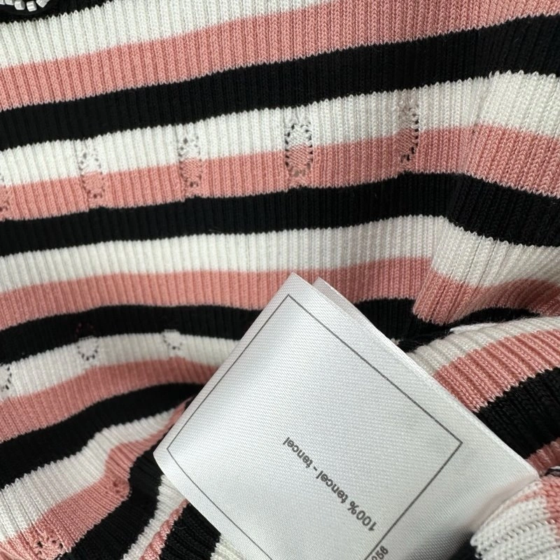 Top mirror Chanel T-Shirts