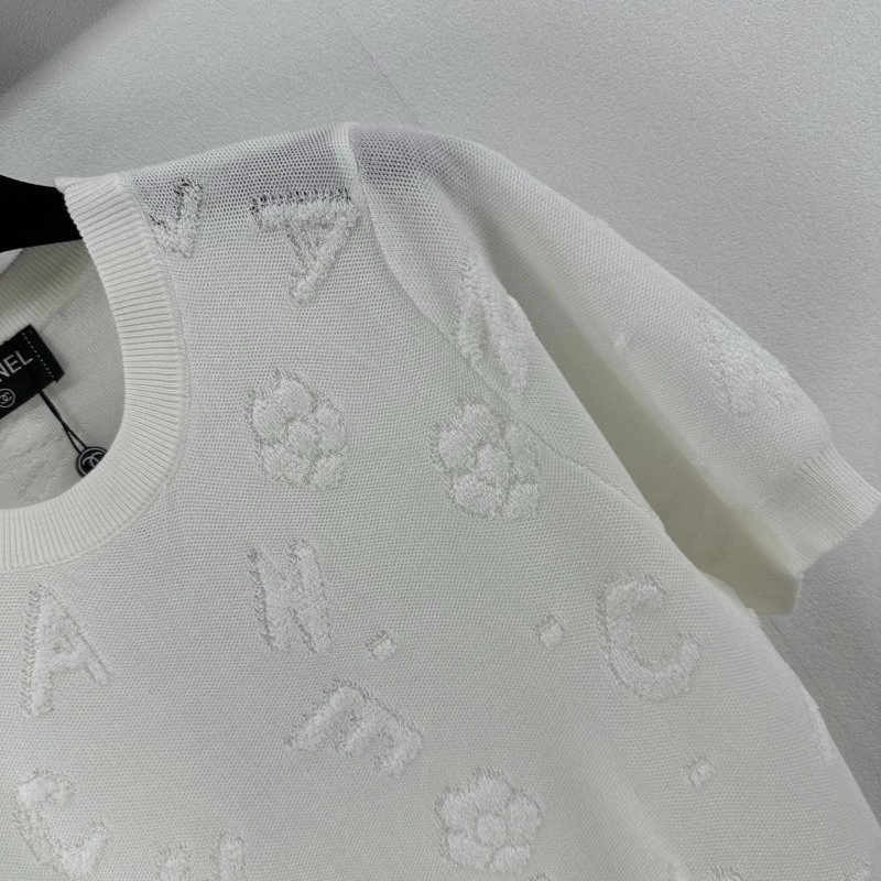 Top match Chanel T-Shirts