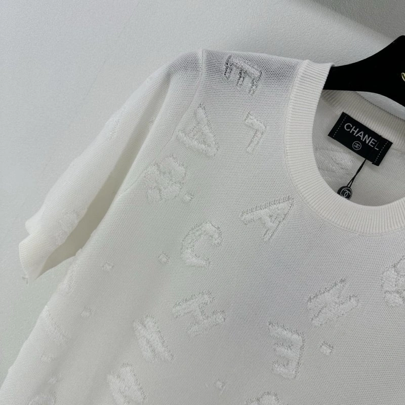 Top match Chanel T-Shirts