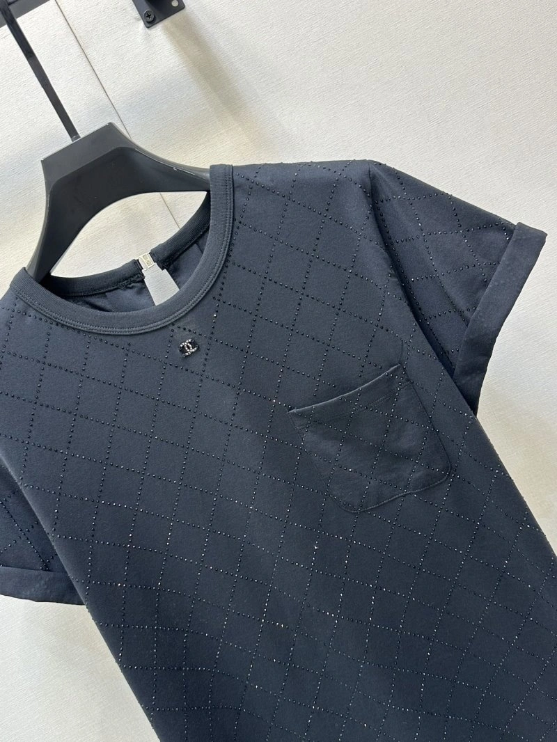 Economical Chanel T-Shirts