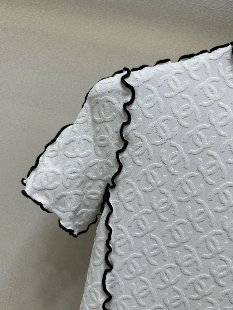 Factory-made Chanel T-Shirts