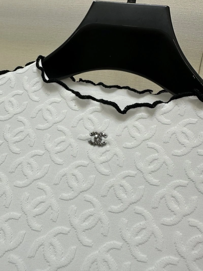 Factory-made Chanel T-Shirts