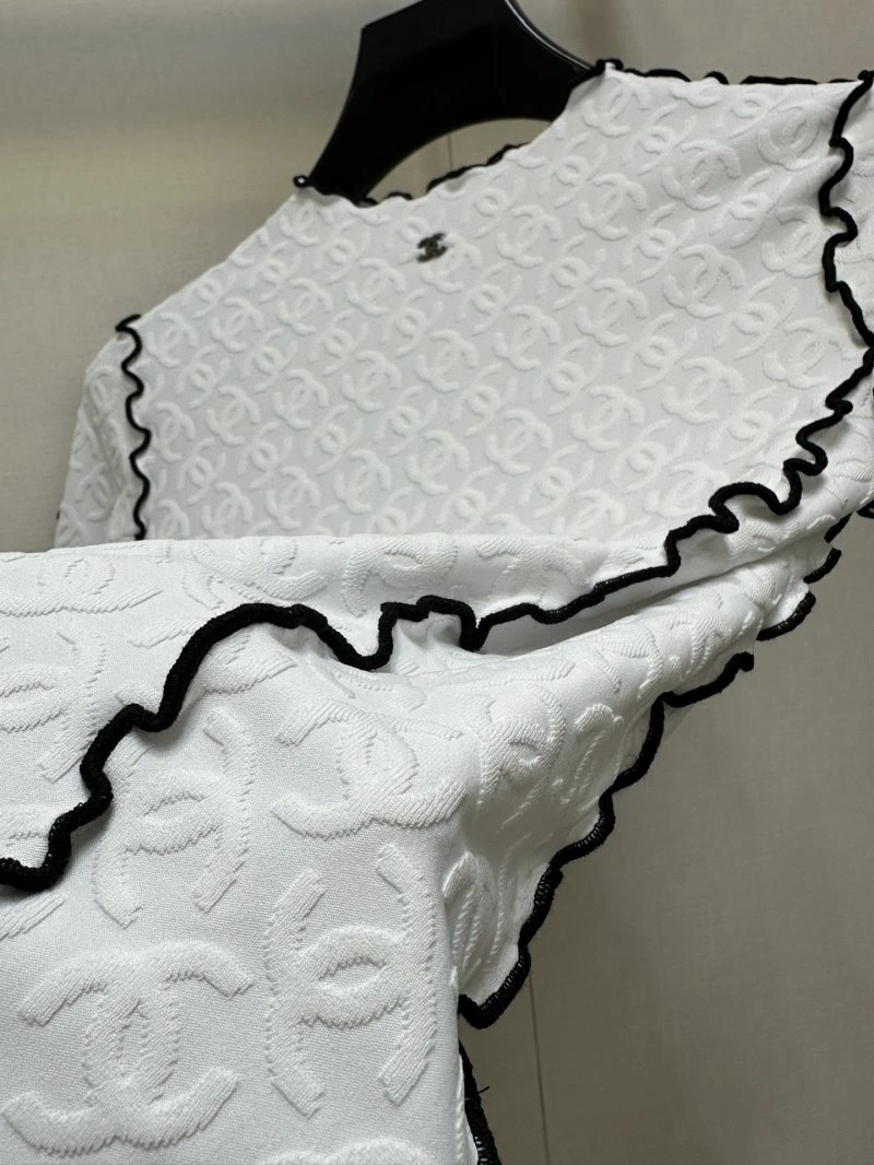 Factory-made Chanel T-Shirts