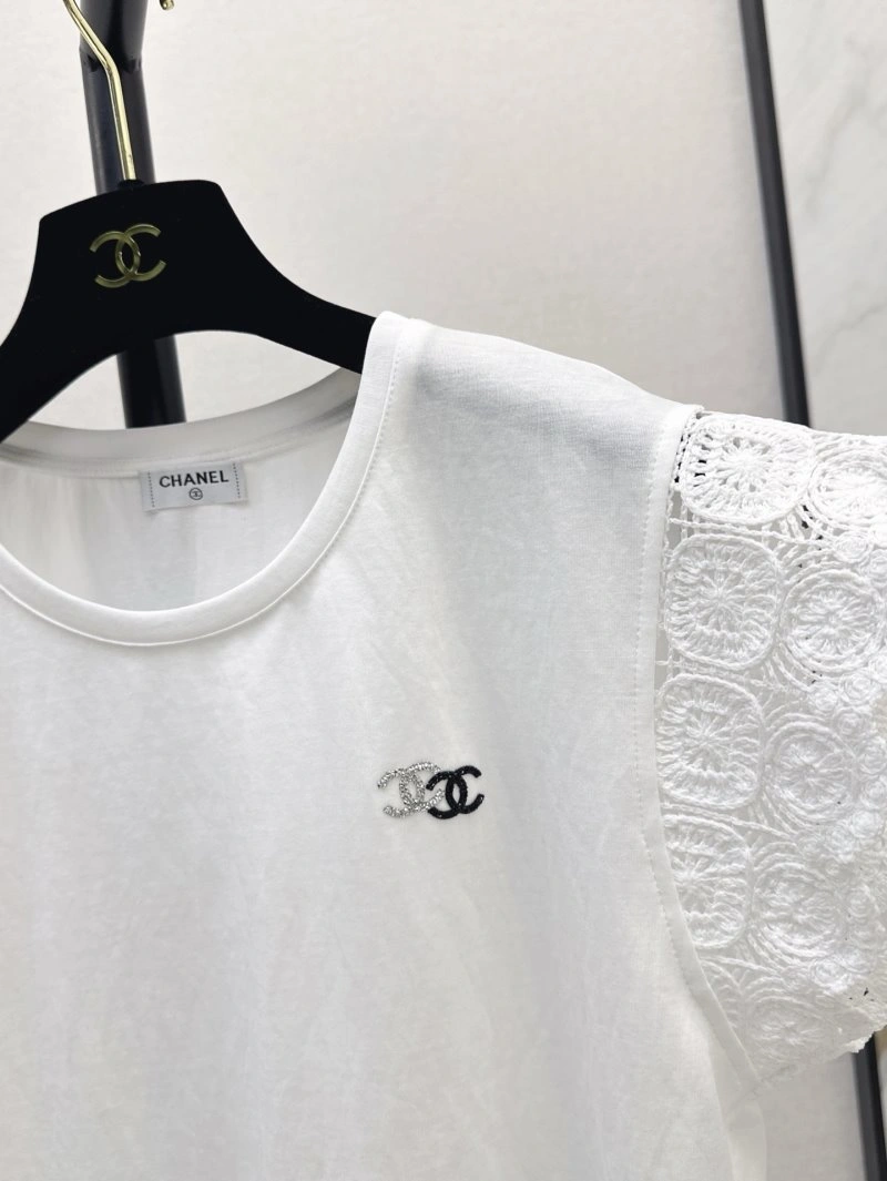 Exact replica Chanel T-Shirts