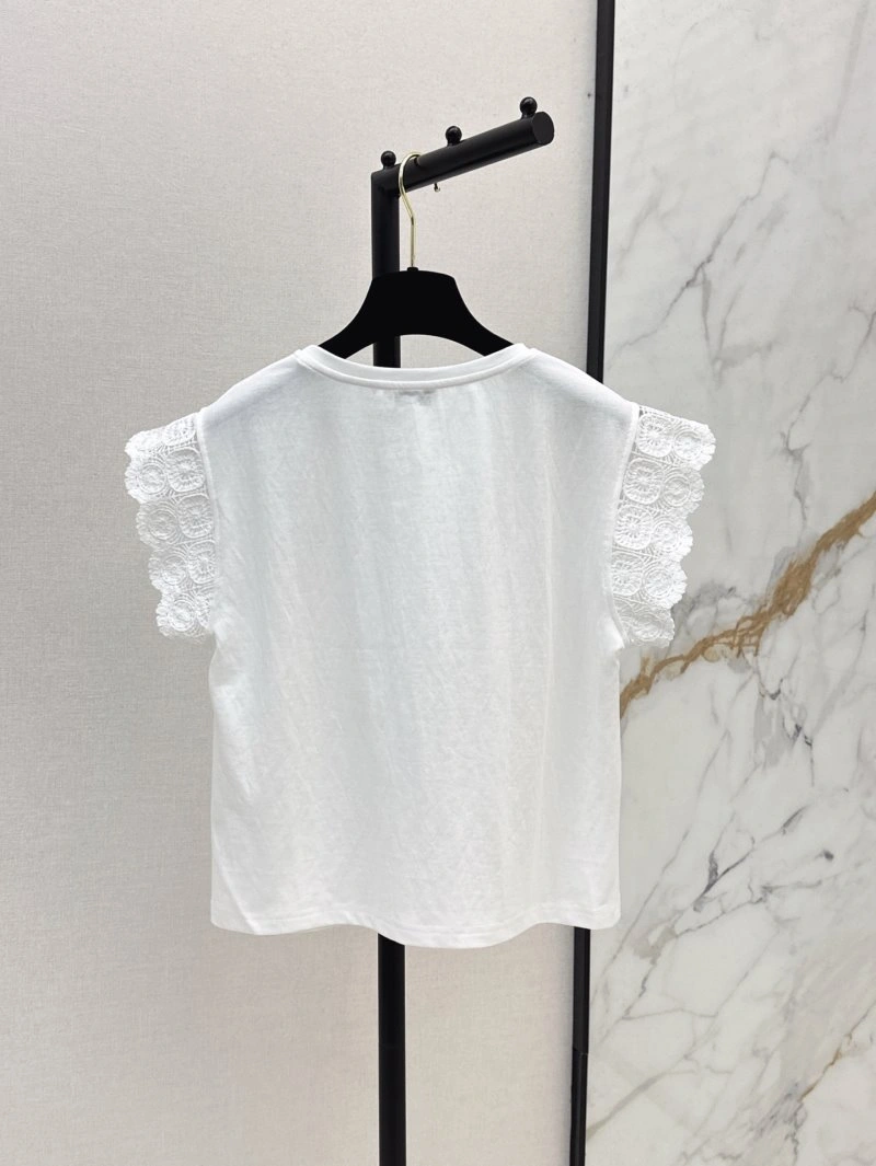 Exact replica Chanel T-Shirts