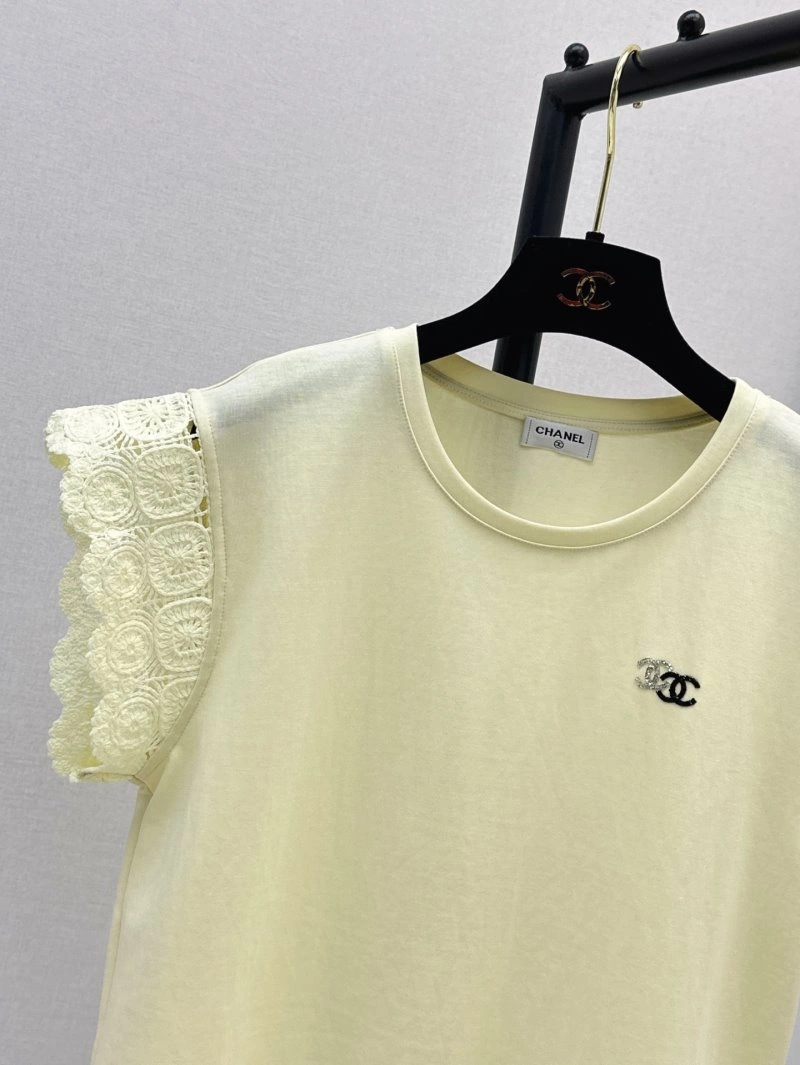 Economical Chanel T-Shirts