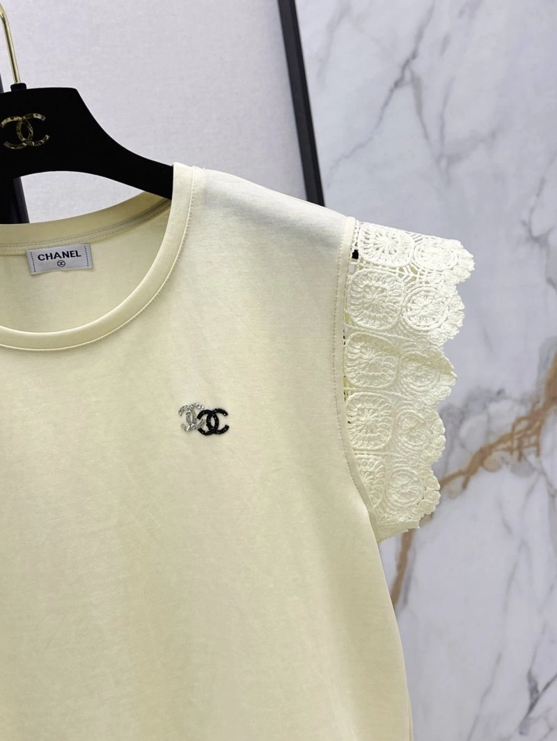 Economical Chanel T-Shirts
