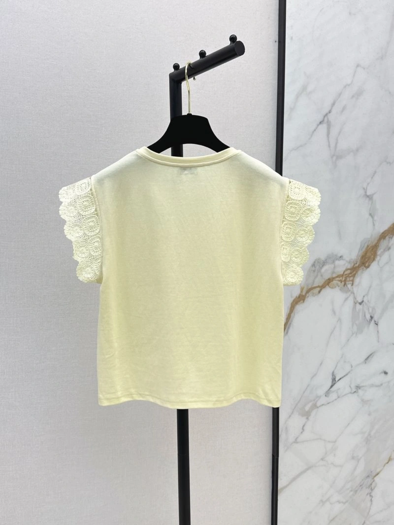 Economical Chanel T-Shirts