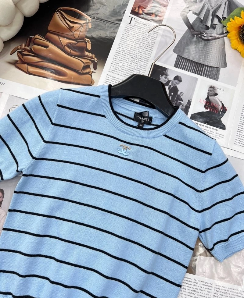 Legit Chanel T-Shirts