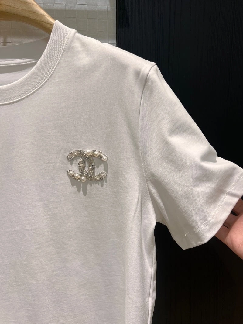 Brand-original Chanel T-Shirts